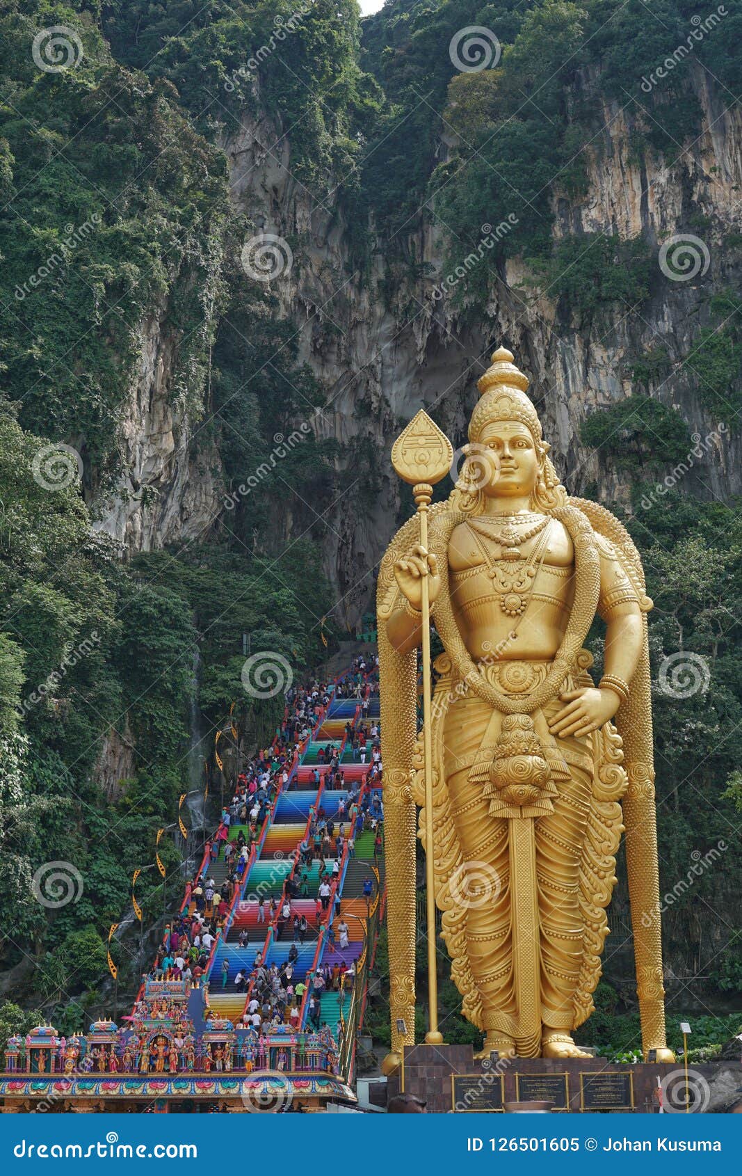 Murugan Statue, Batu Cave, Selangor, Malaysia Editorial Image - Image ...