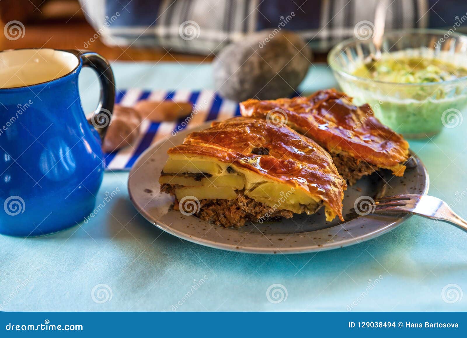 Musaka Griego Tradicional De La Comida Foto de archivo - Imagen de ...