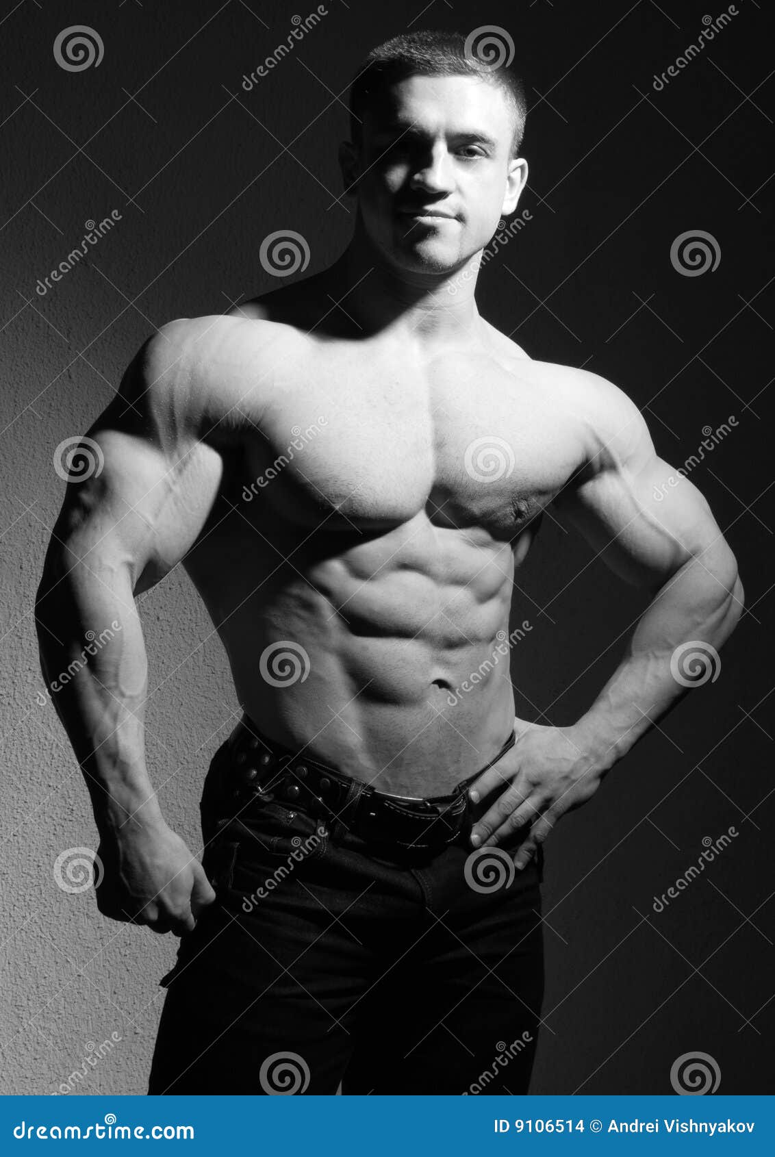 Muscular bodybuilder stock photo. Image of strong, strength - 9106514