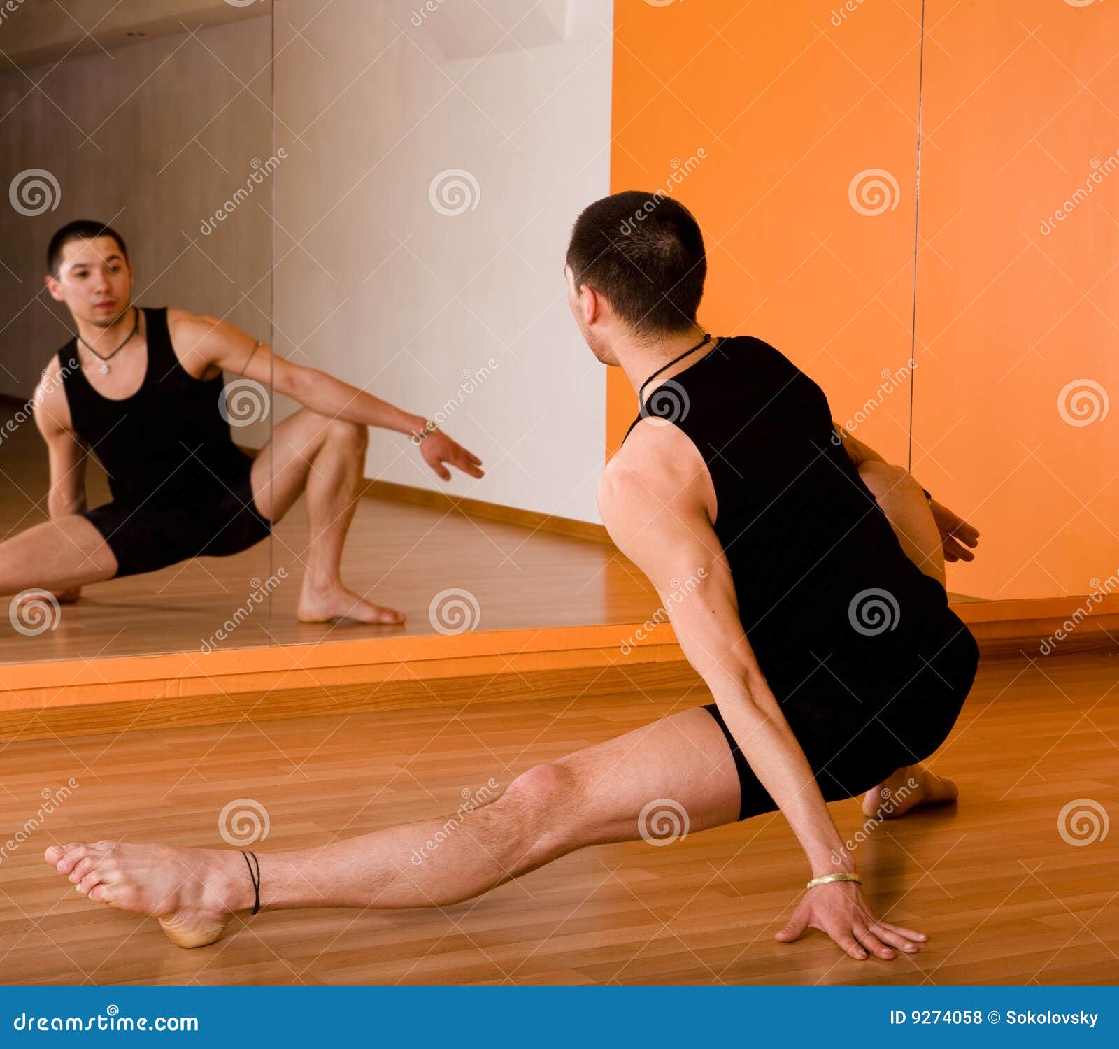 Muscular Dancer Posing in Hall Stock Photo - Image of movement, active ...