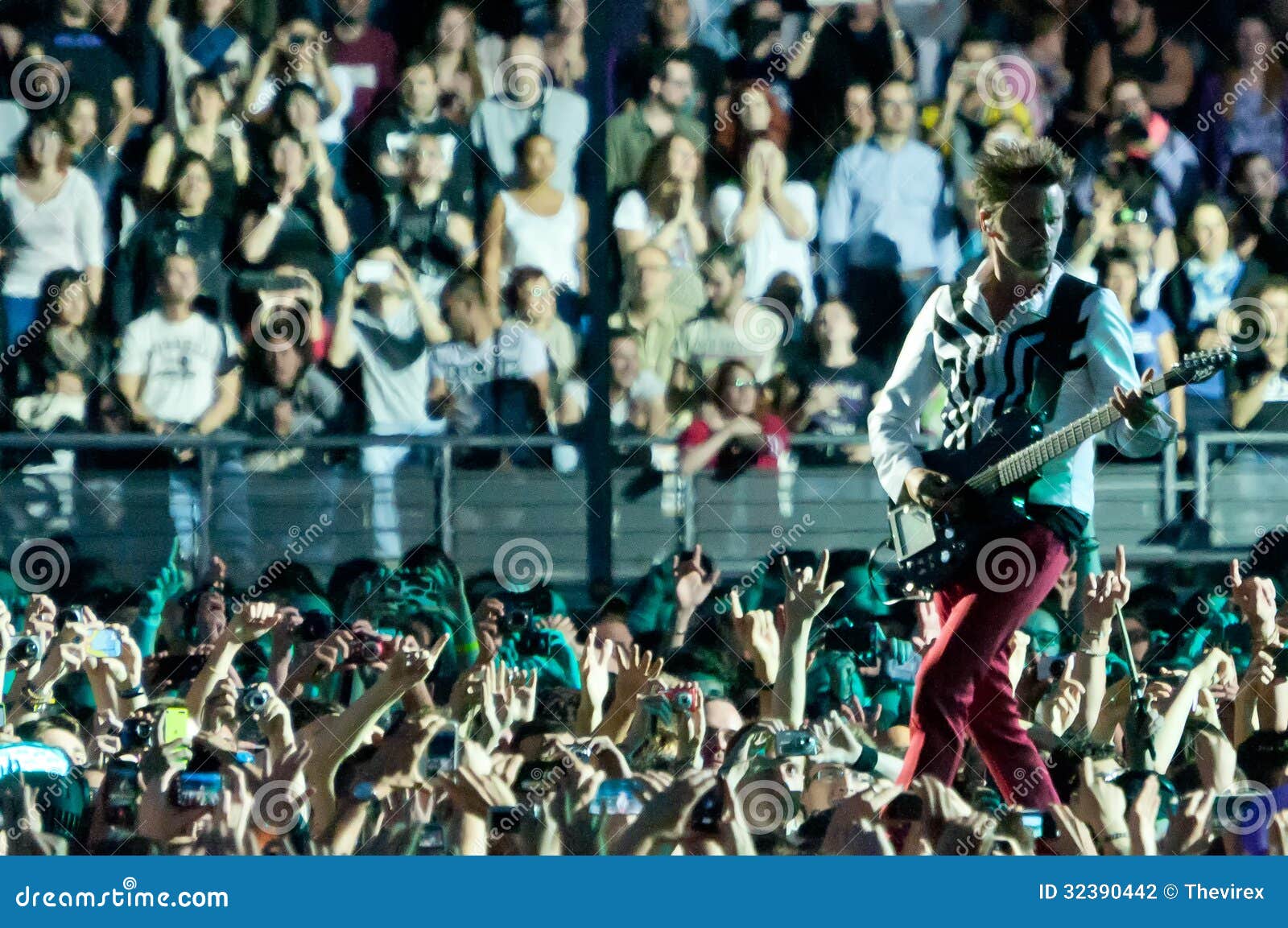 Muse Live! editorial photography. Image of concert, music - 32390442