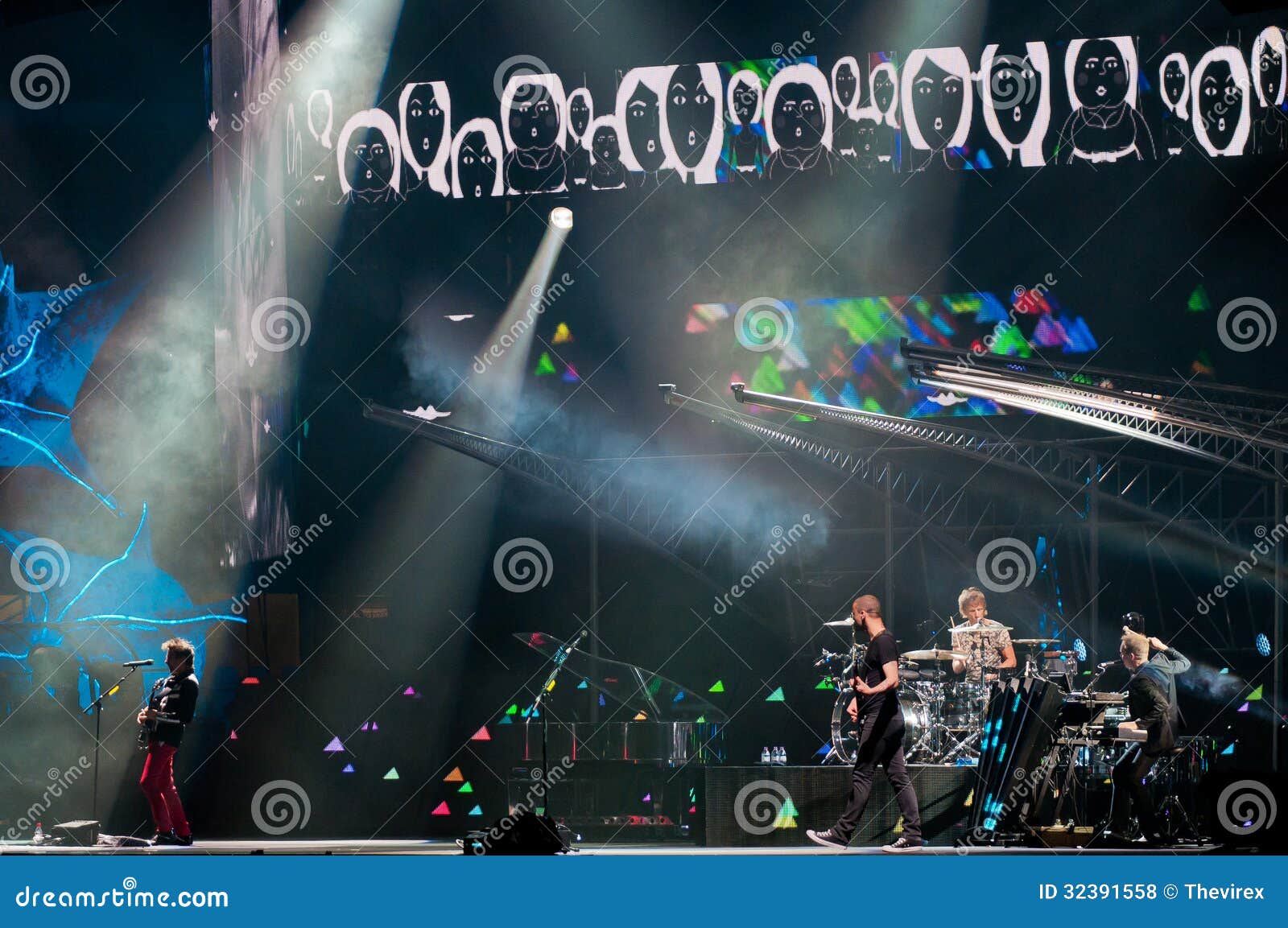 Muse Live! editorial stock photo. Image of music, independent - 32391558