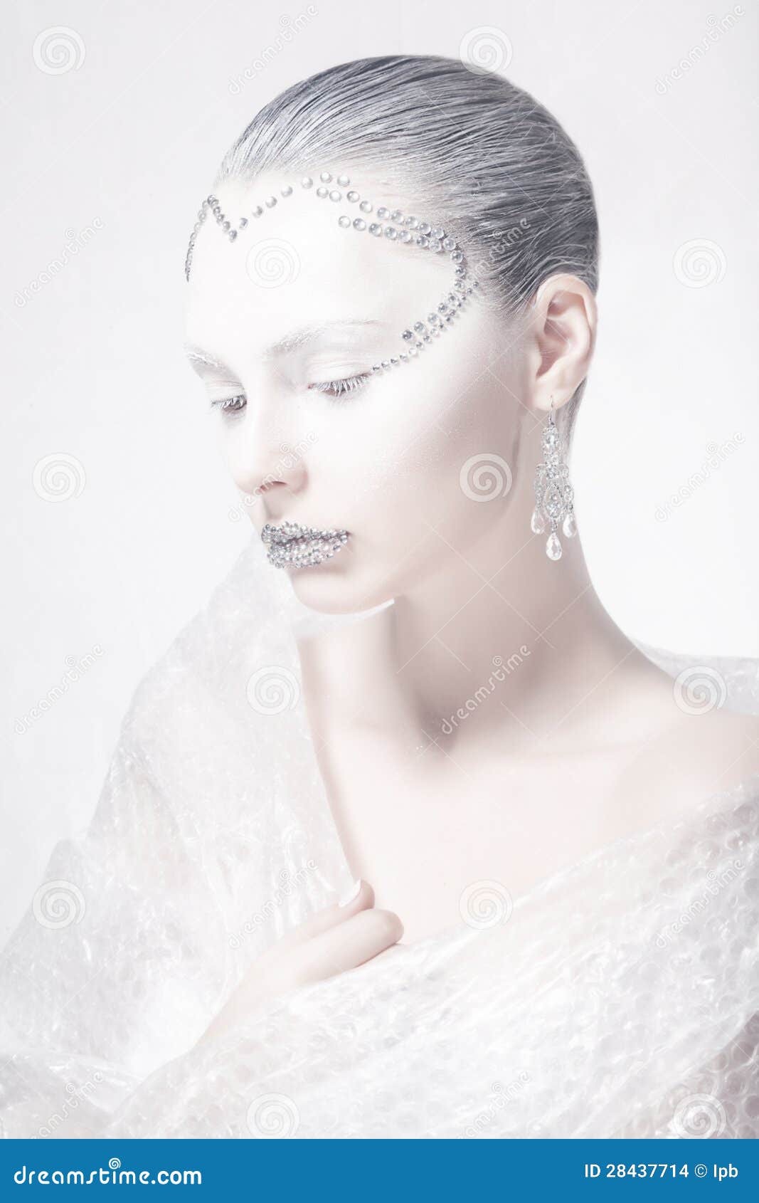 Muse. Theatrical Style. Profile of Woman Face - Creative Carnival ...
