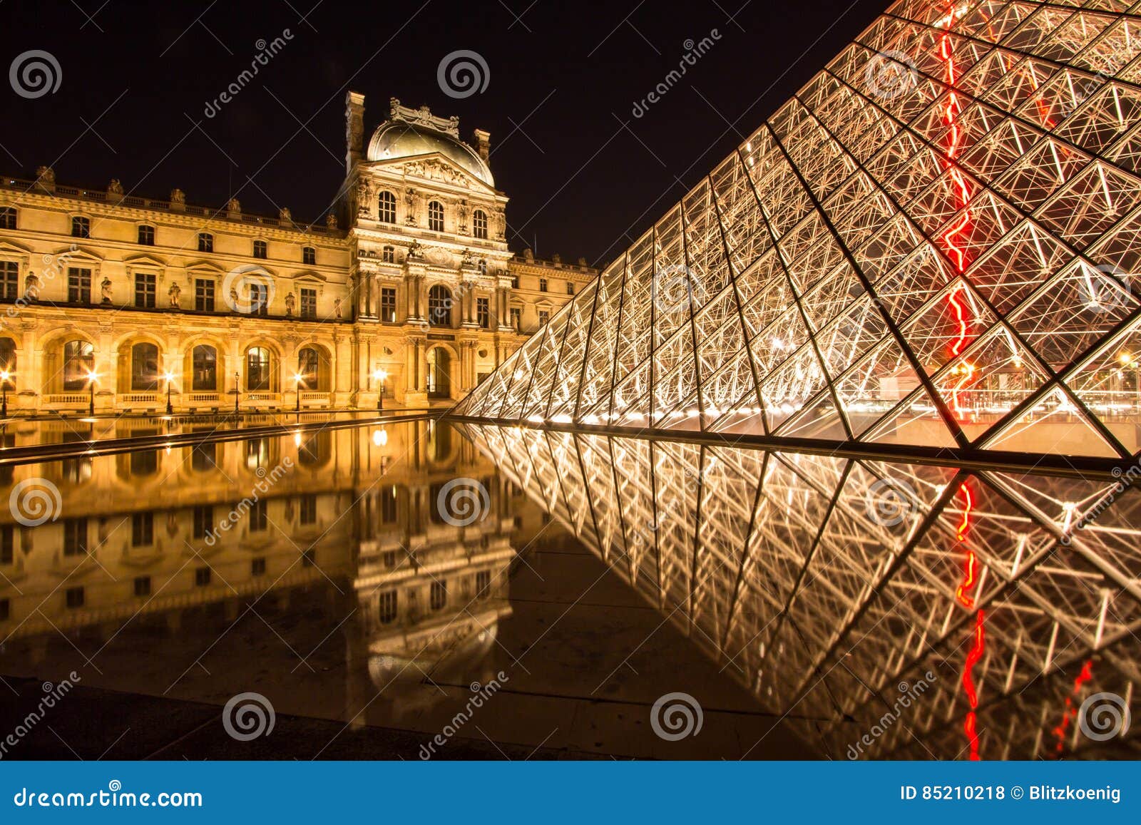 Musee Louvre in Paris by Night Editorial Stock Photo - Image of city ...