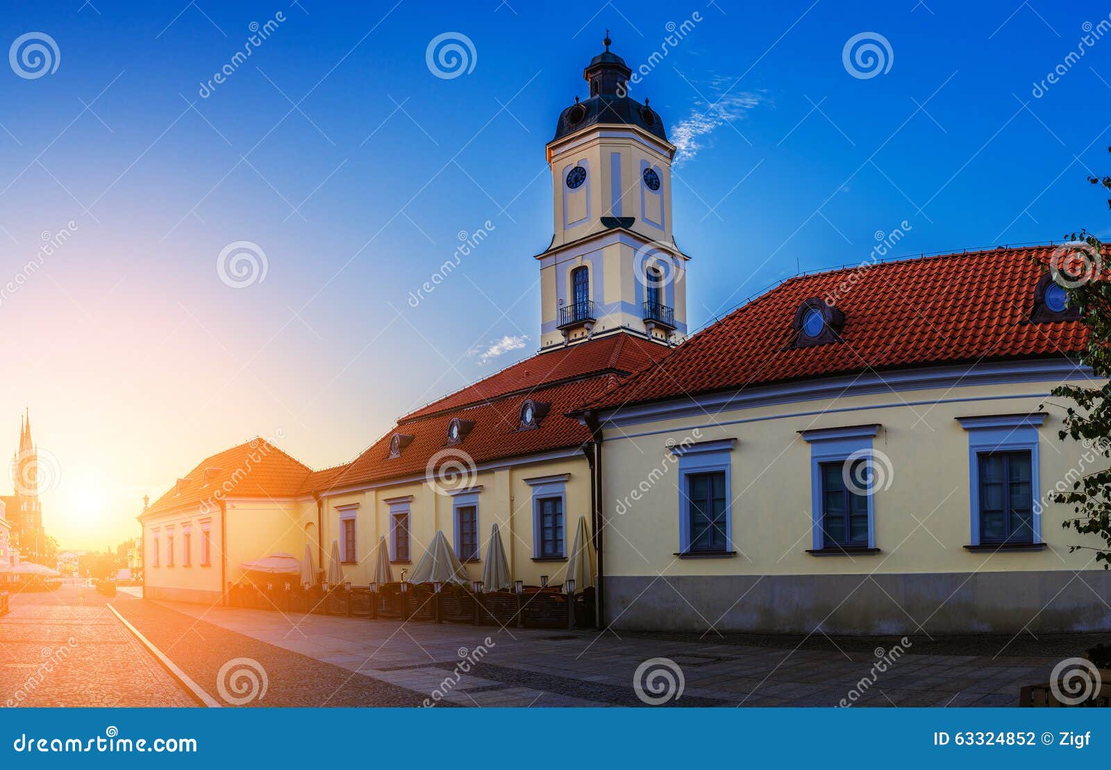 Museo De Podlachia En Bialystok Foto de archivo - Imagen de hermoso ...