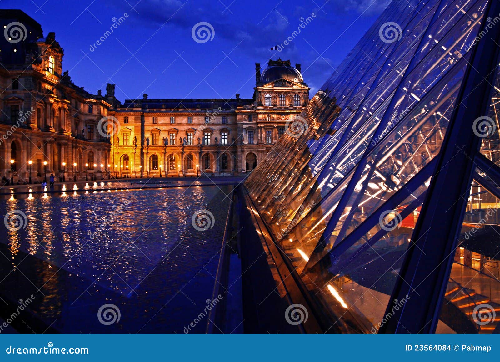 Museo Della Feritoia a Parigi Immagine Stock Editoriale - Immagine di ...