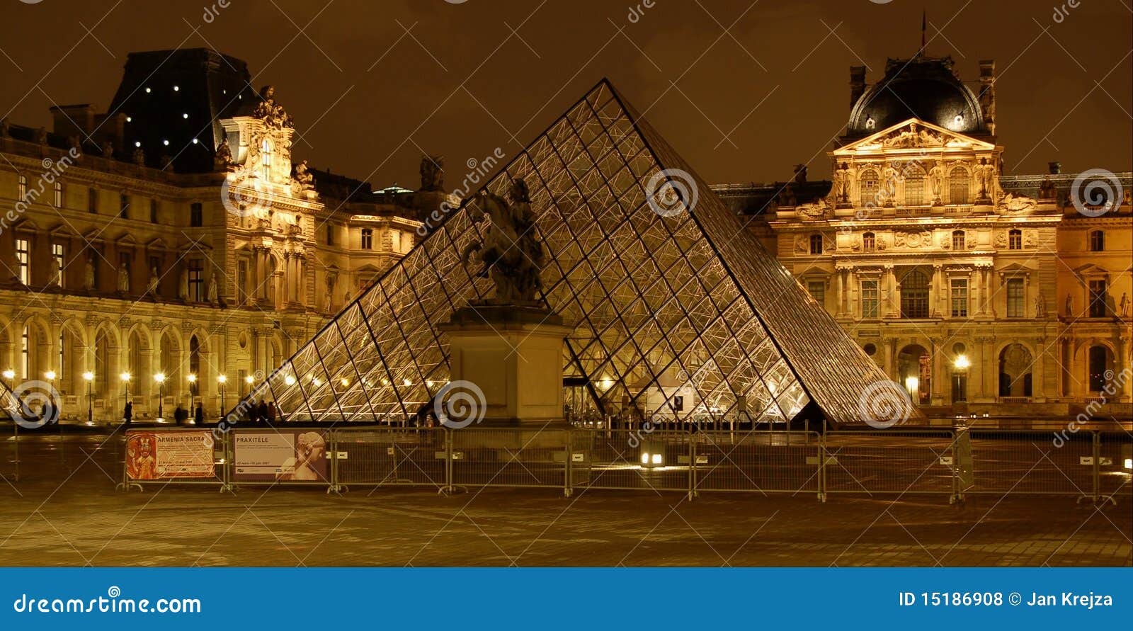 Museo Della Feritoia, Parigi, Francia Fotografia Stock Editoriale ...