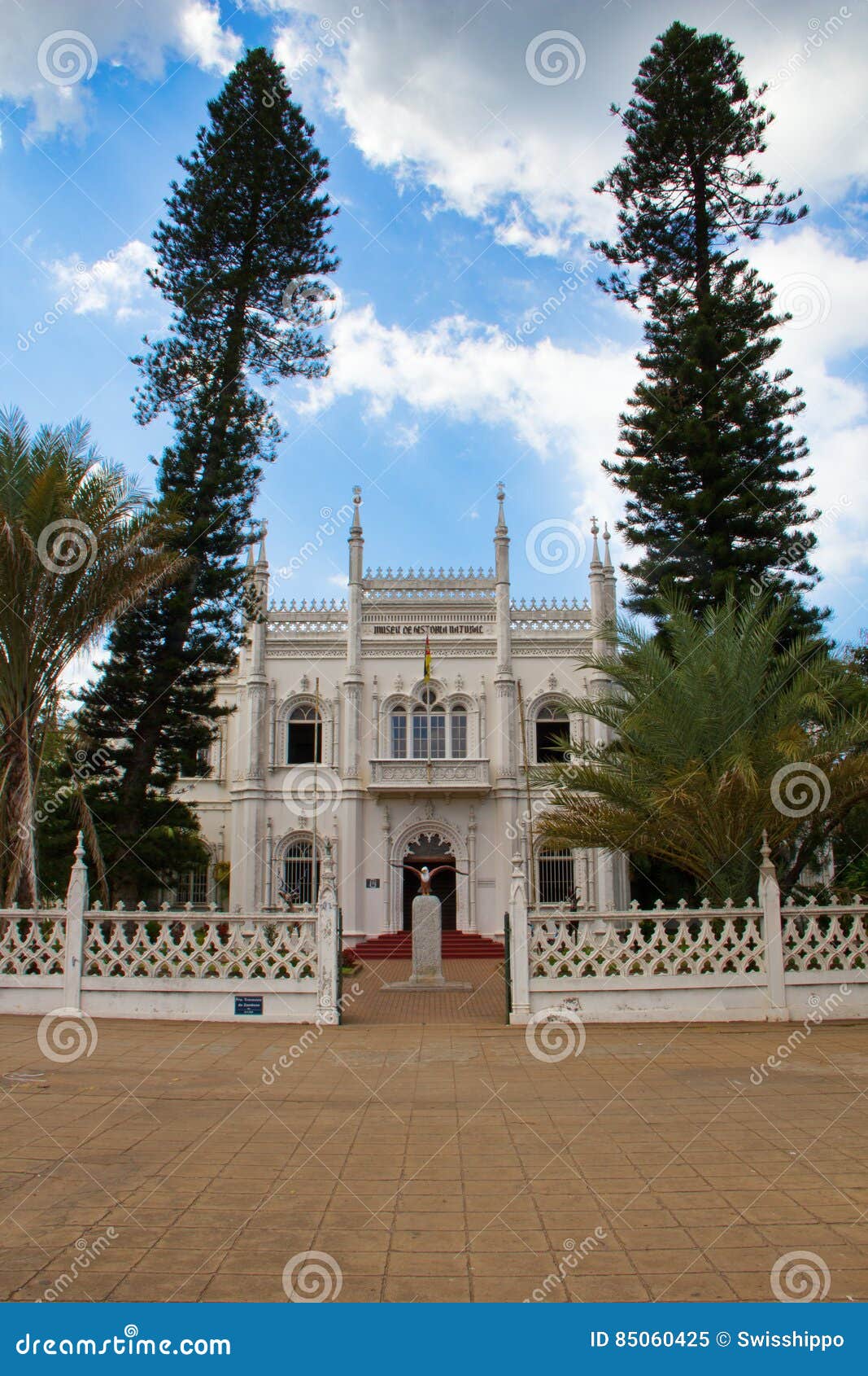 Museum of the Natural History Editorial Image - Image of blue, capital ...