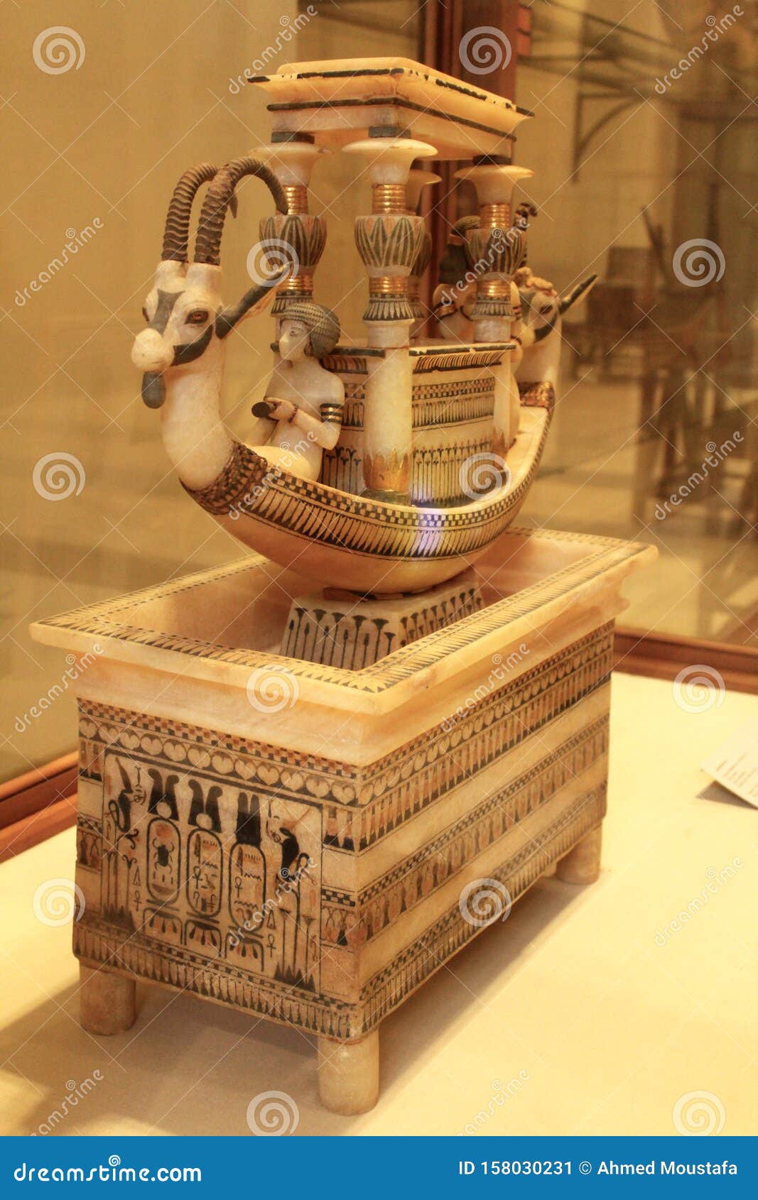 Museum Object in Egyptian Museum Editorial Photo - Image of destination ...