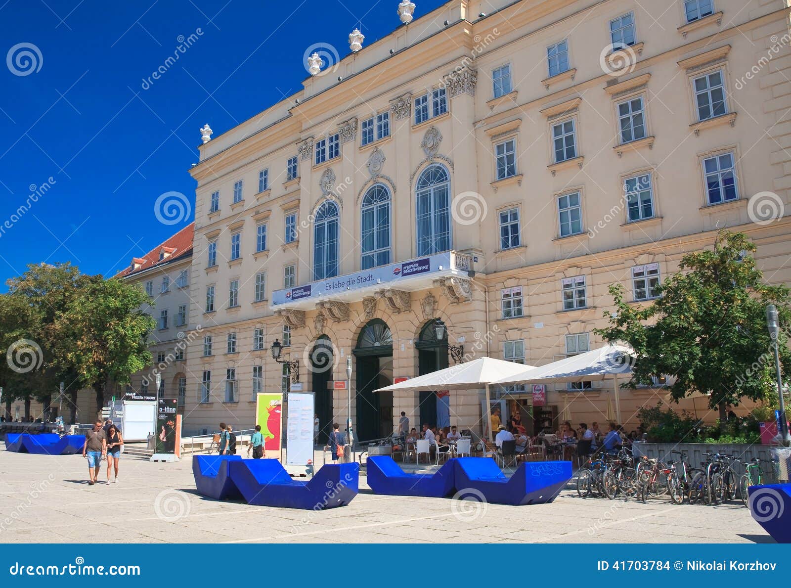 Museum Quarter. Vienna, Austria Editorial Stock Image - Image of ...