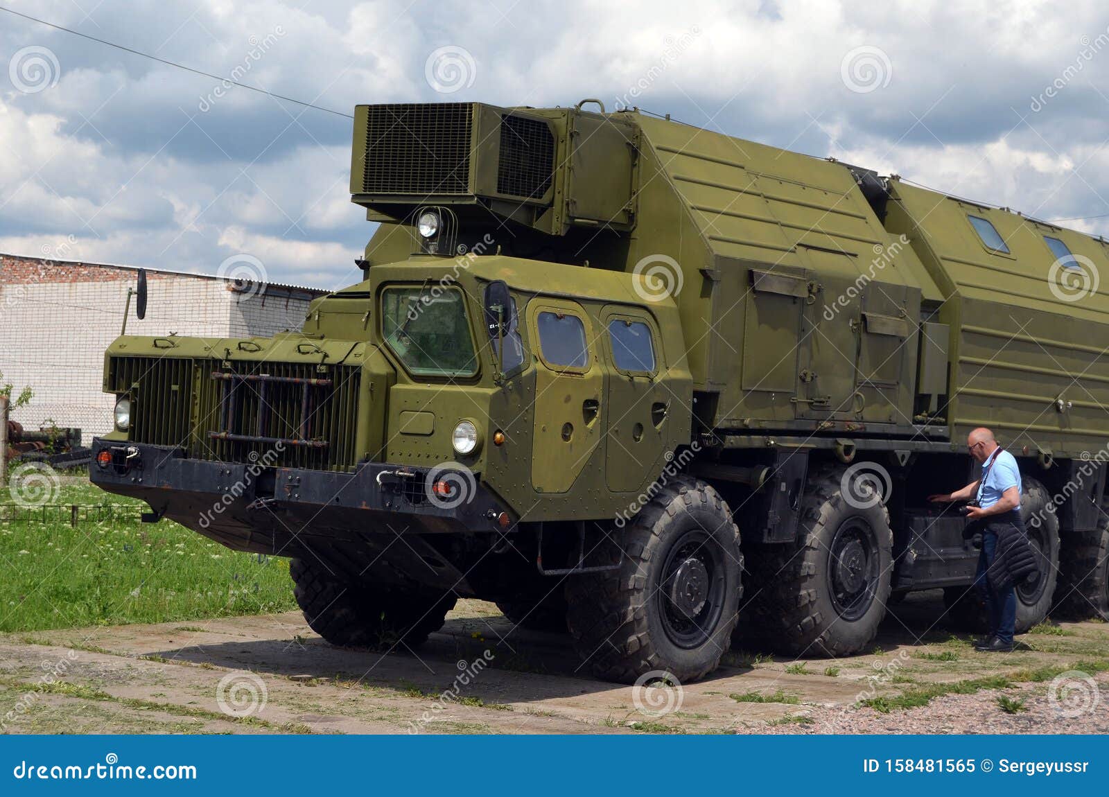 Starting and Command Vehicles of Medium-range Missile Systems ...