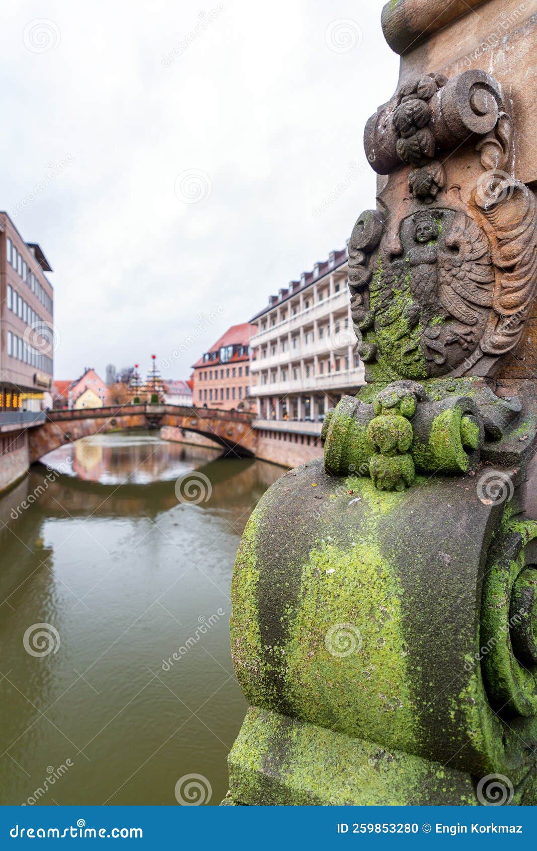 Museums Bridge, is a Medieval Bridge Over Pegnitz River in Nuremberg ...
