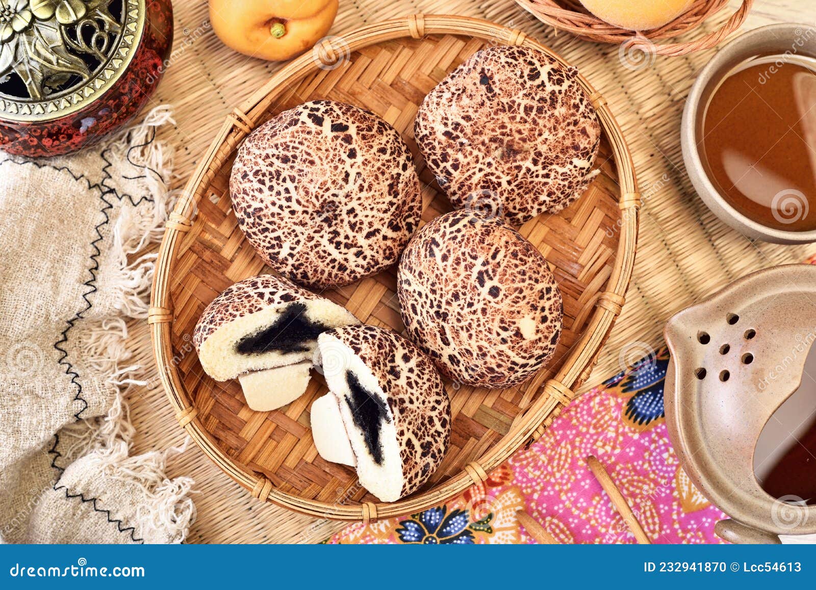 Mushroom-shaped Sesame Buns Stock Photo - Image of restaurant, fresh ...