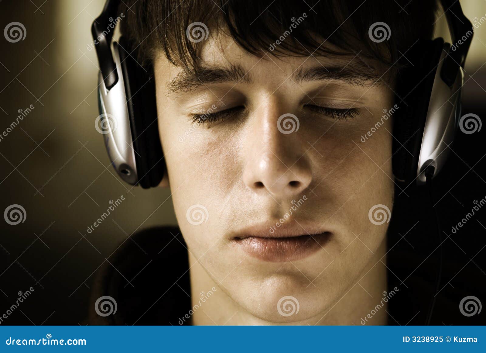 Music in my mind stock image. Image of entertainment, sepia - 3238925