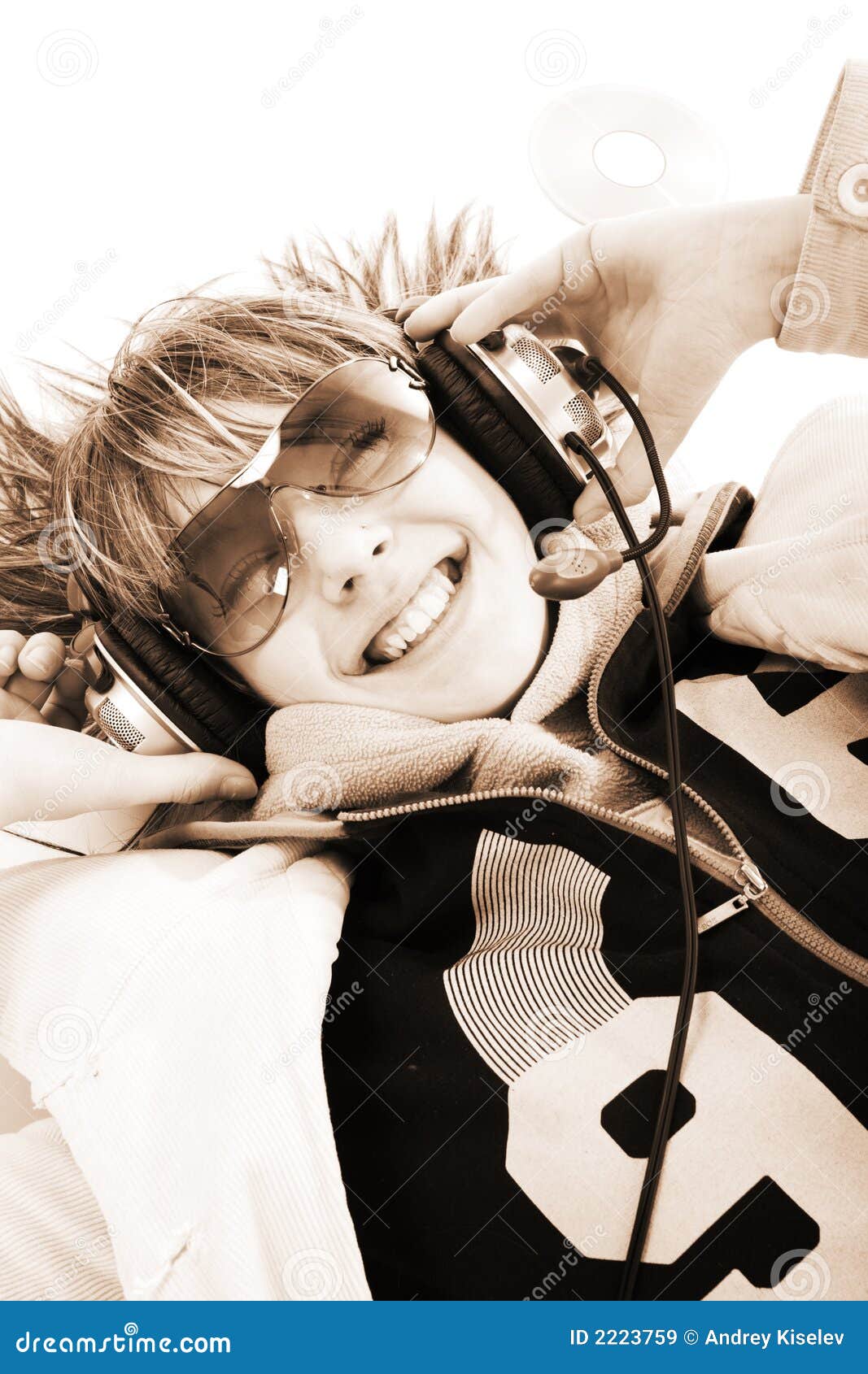 Music smile stock image. Image of player, earphones, dance - 2223759