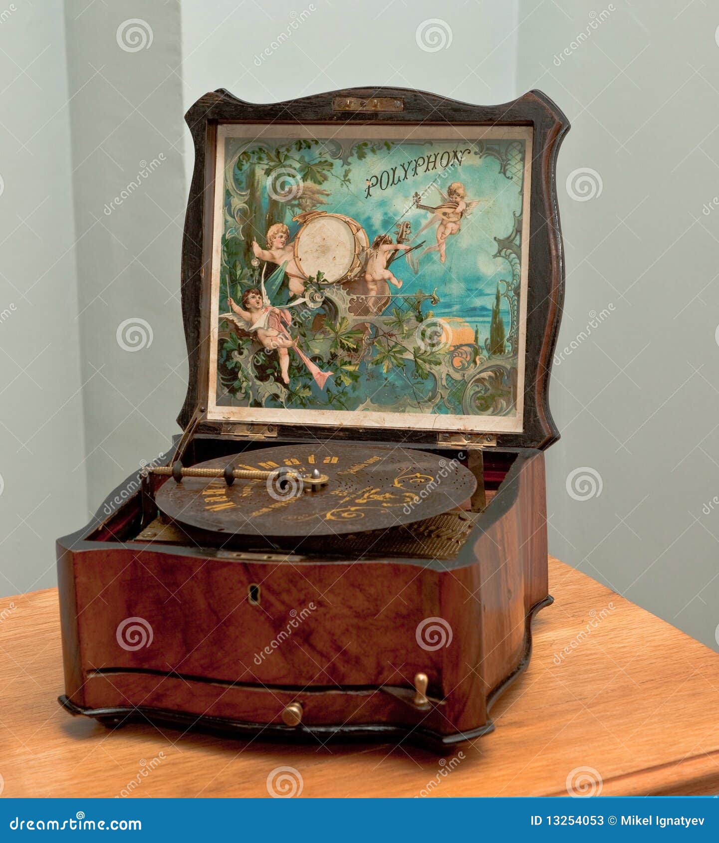Musical Casket of the Middle of 18 Centuries. Editorial Stock Photo ...