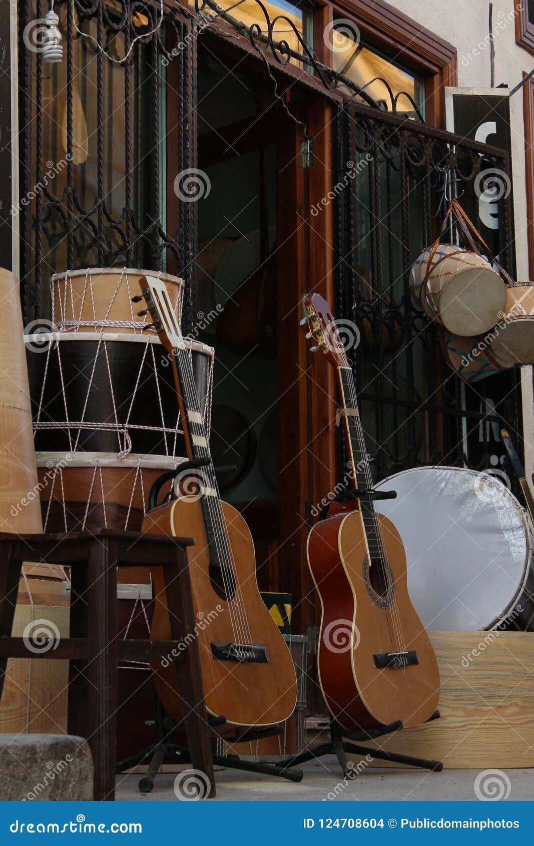 Musical Instrument, Guitar, String Instrument, Plucked String ...