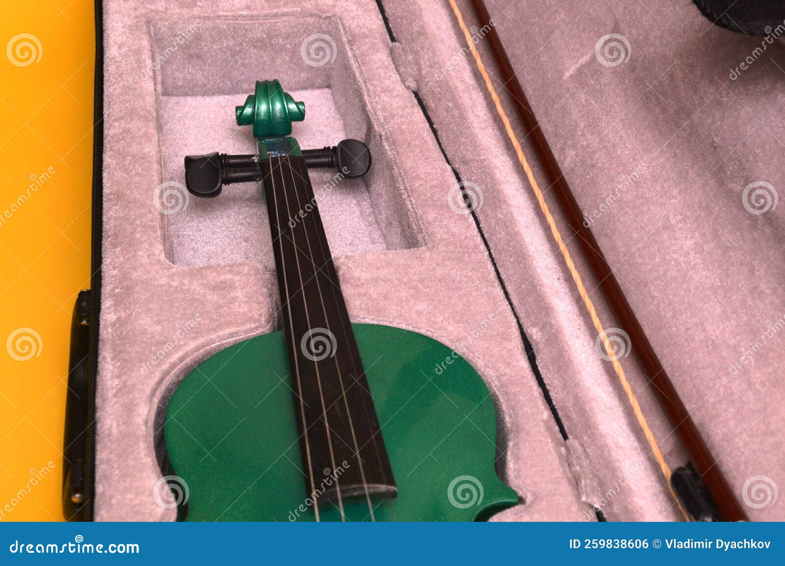 Musical instrument violin stock photo. Image of beautiful - 259838606