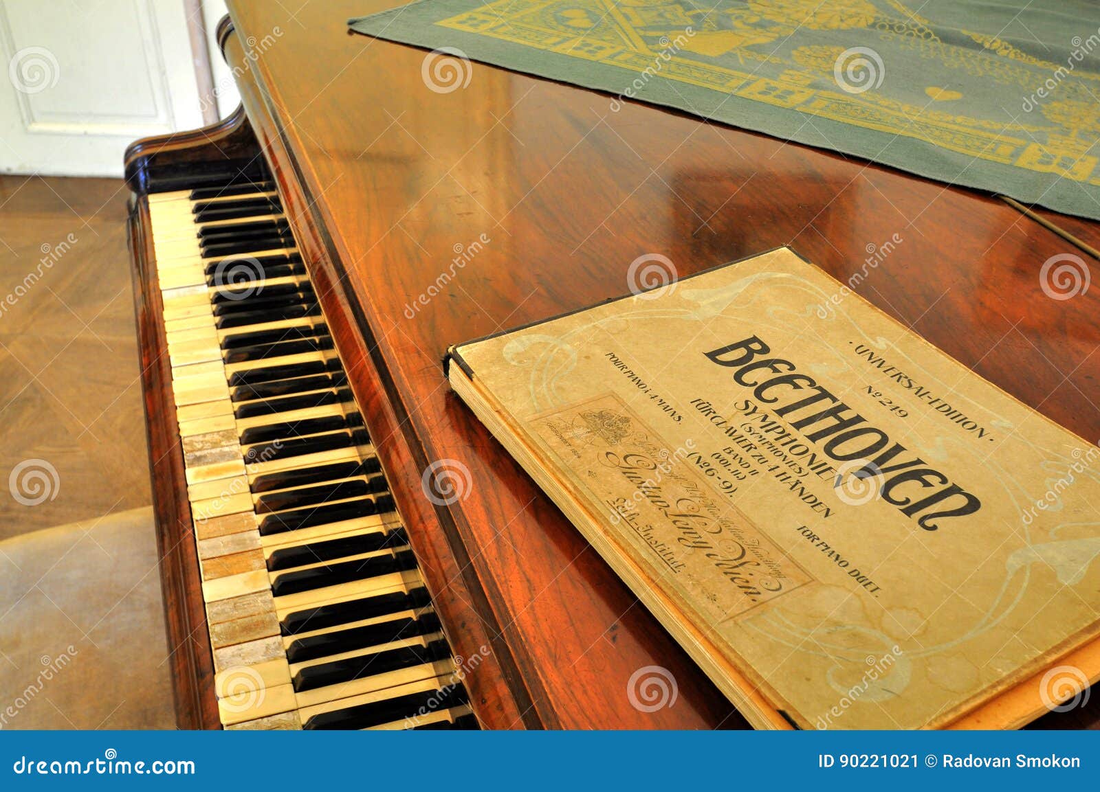Musical notation editorial photo. Image of beethoven - 90221021
