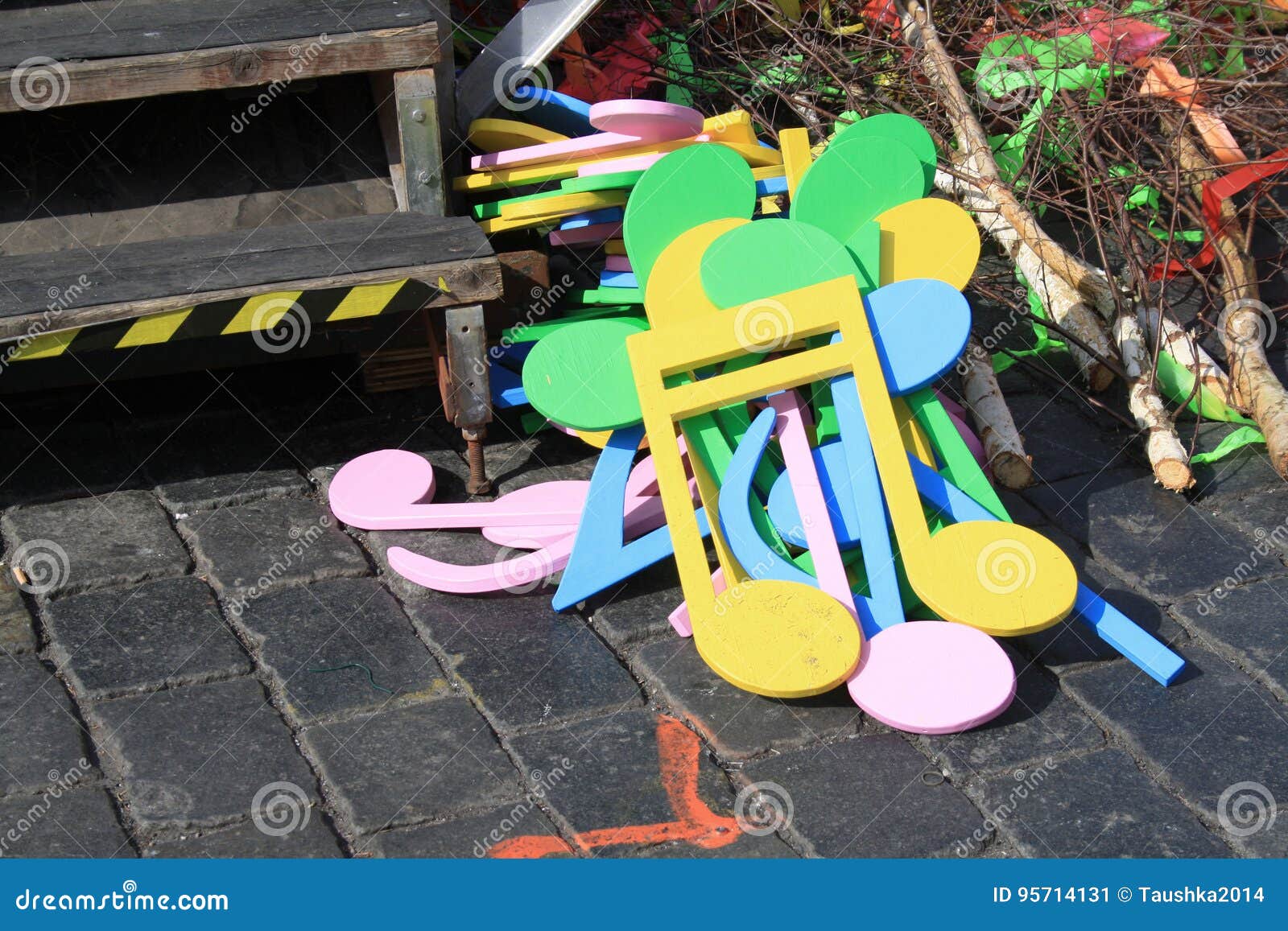 Color musical signs stock image. Image of signs, recreation - 95714131