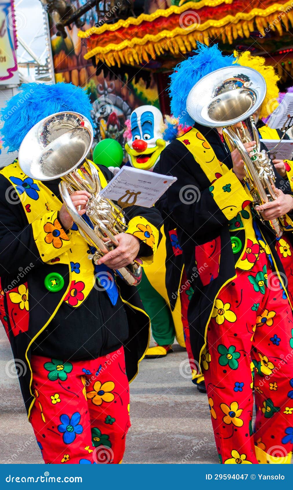 Musician Clown Playing Tuba Stock Image - Image of enjoy, entertainer ...