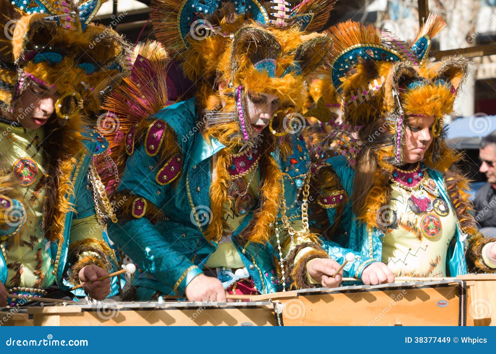 Musicians cats editorial stock image. Image of dressed - 38377449