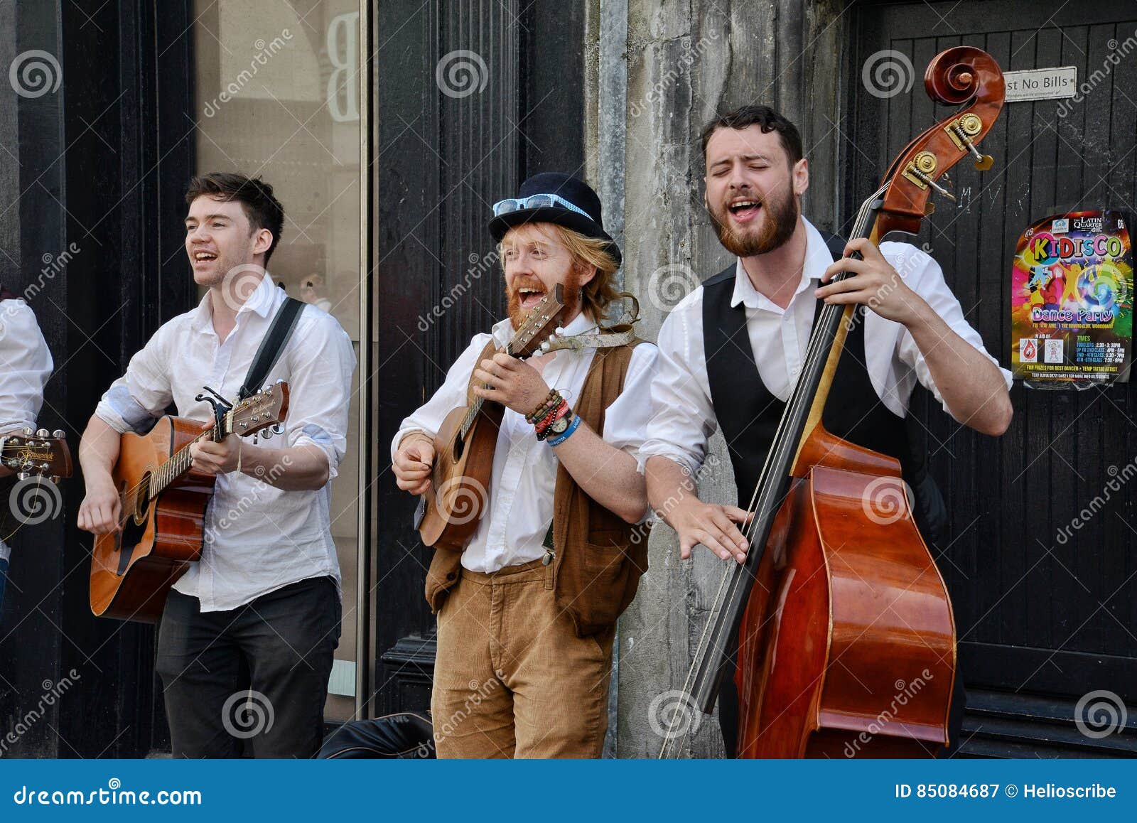 Musiciens De Rue Dans Galway Photographie éditorial - Image du chanson ...