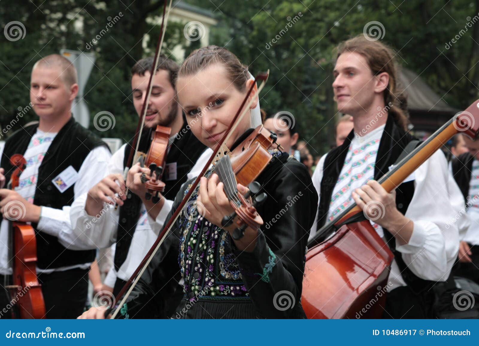 Musique Folk Roumanie Traditionnelle Photographie éditorial - Image du ...