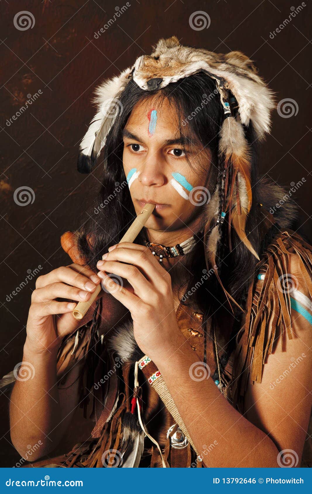 Musique indienne photo stock. Image du paix, verticale - 13792646