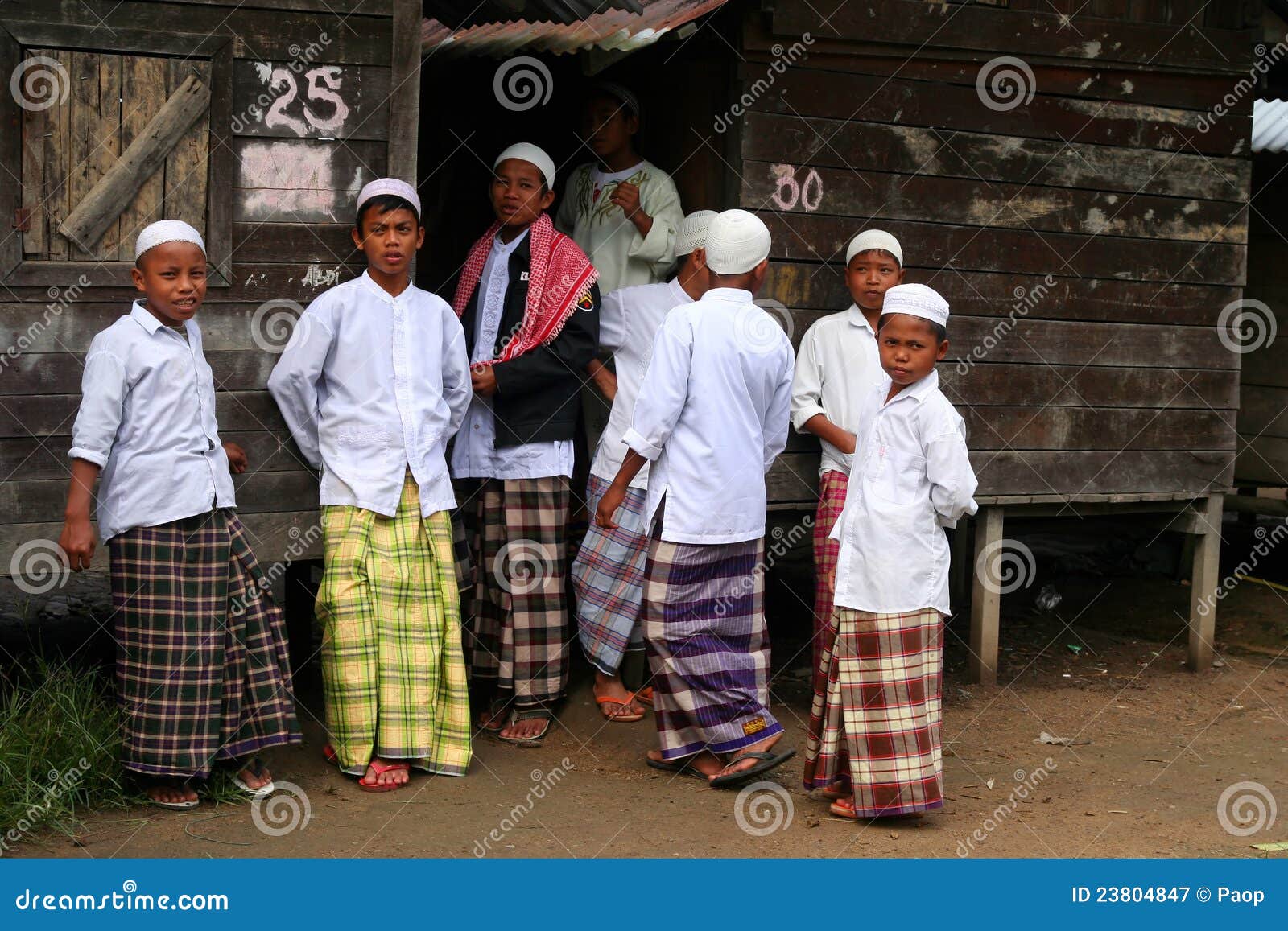 Muslim boys editorial photography. Image of allah, crowd - 23804847
