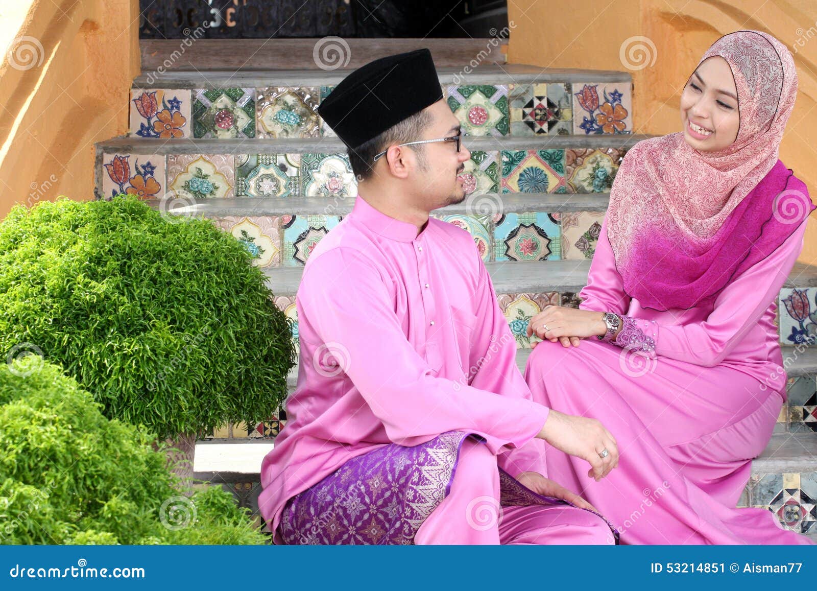 Muslim couple stock image. Image of culture, male, celebration - 53214851