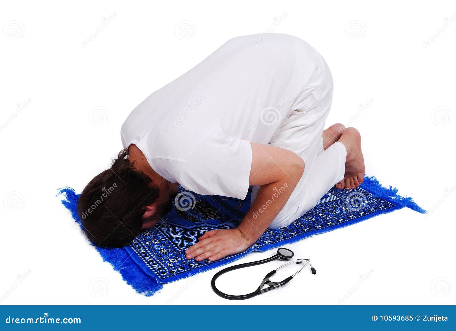 Muslim doctor is praying stock image. Image of coat, insurance - 10593685