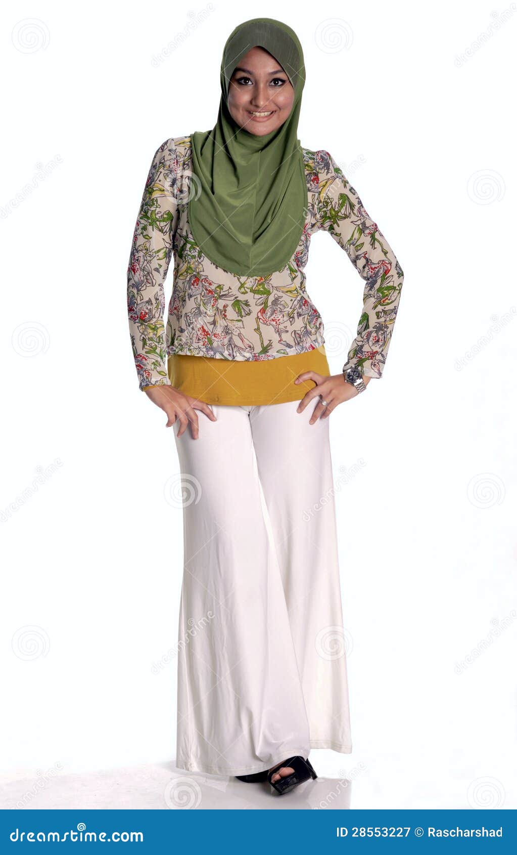 Muslim Lady stock image. Image of posing, smiling, religion - 28553227