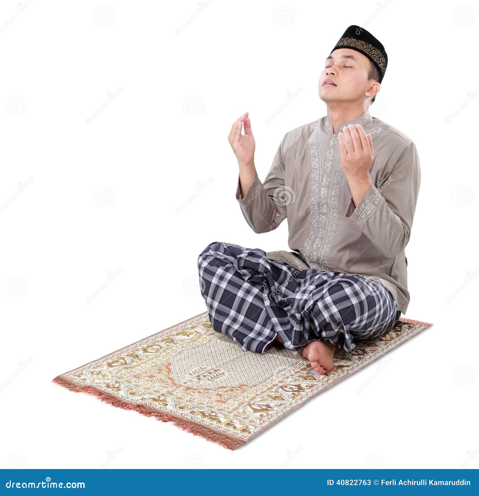 Muslim man doing prayer stock image. Image of asian, happiness - 40822763