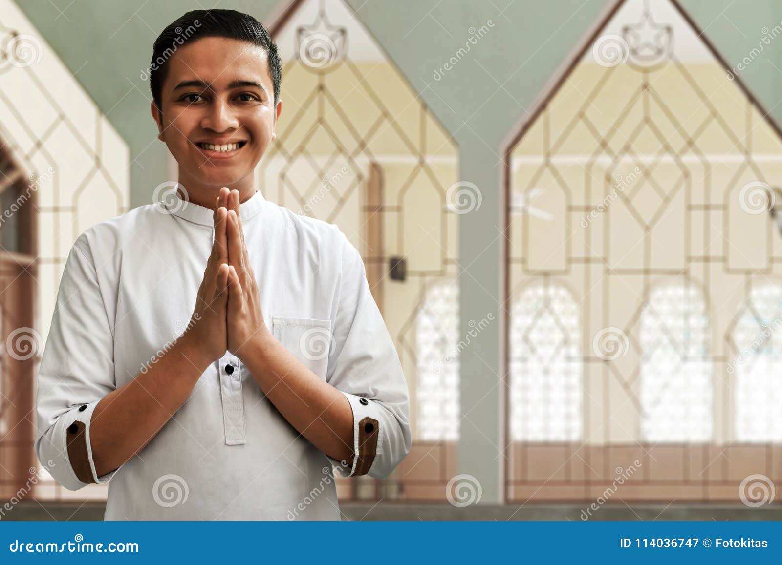 Muslim man smile in mosque stock image. Image of holy - 114036747