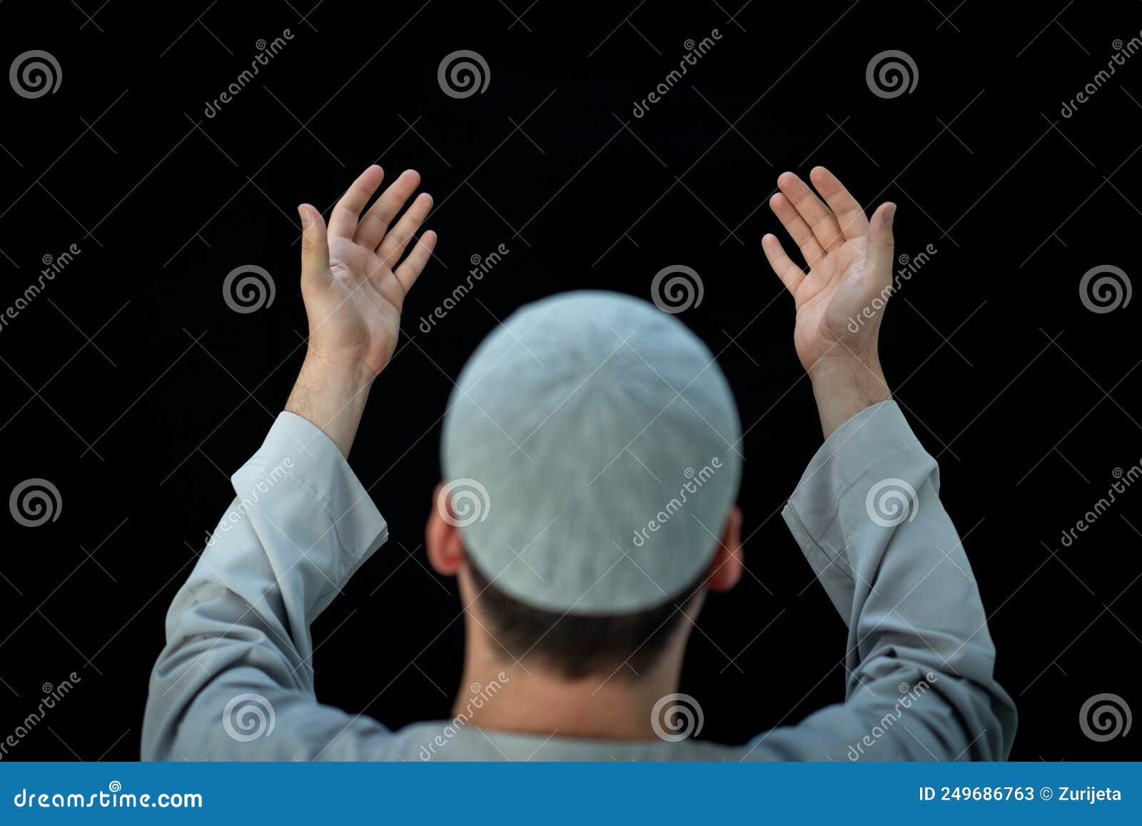 Muslim Man Standing and Praying in the Front of Kaaba in Mecca Stock ...