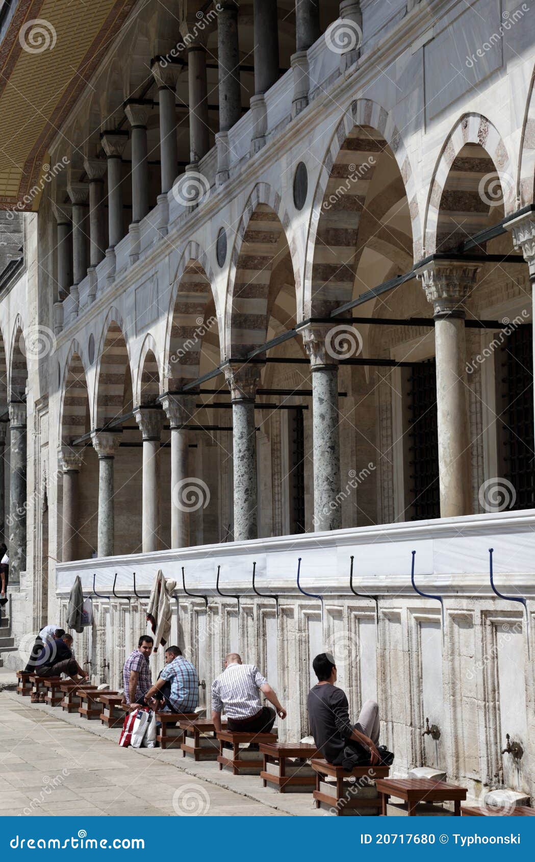 Muslim Men in Front of Mosque Editorial Image - Image of islam, east ...