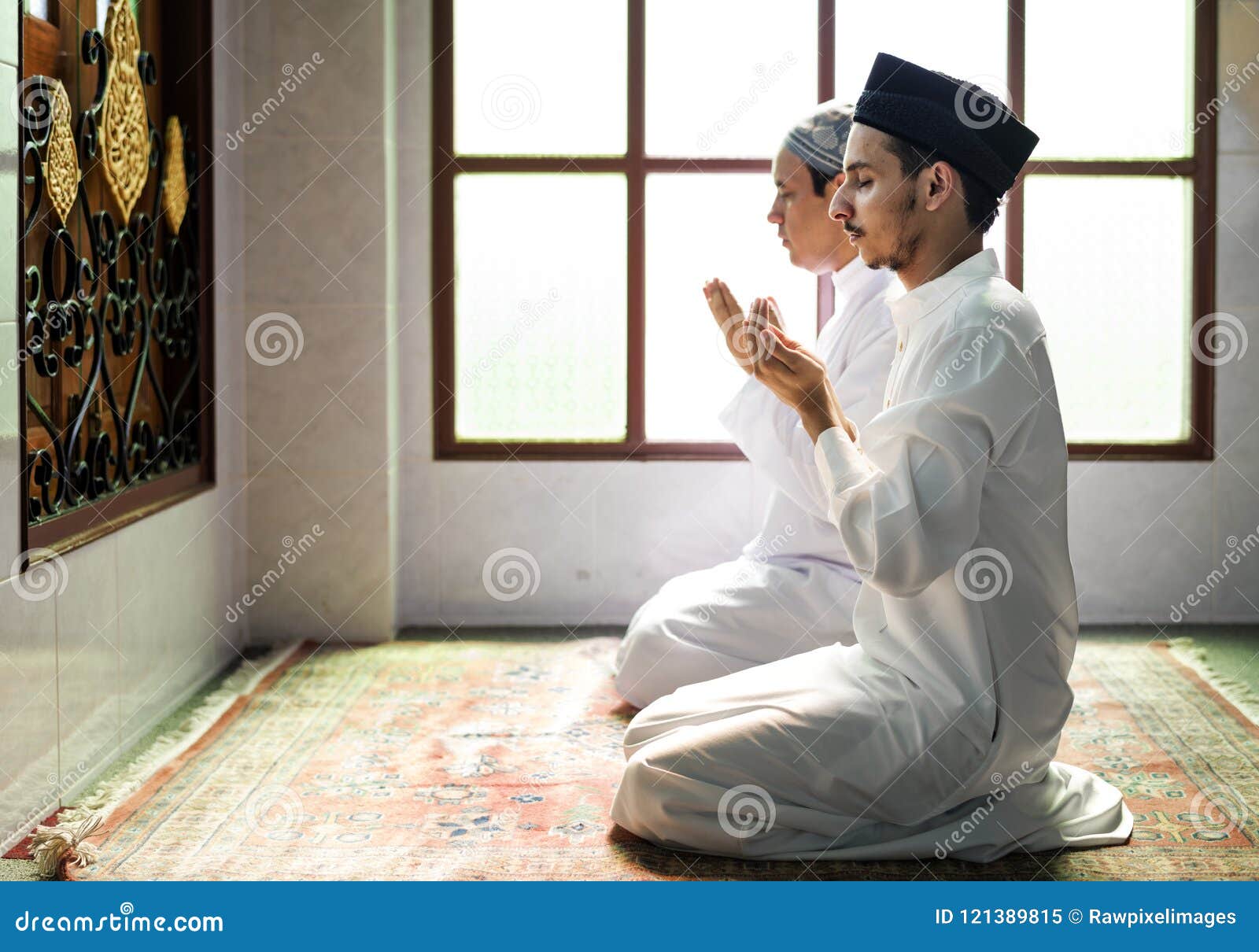 Muslim Men Making Dua To Allah Stock Image - Image of kufi, five: 121389815