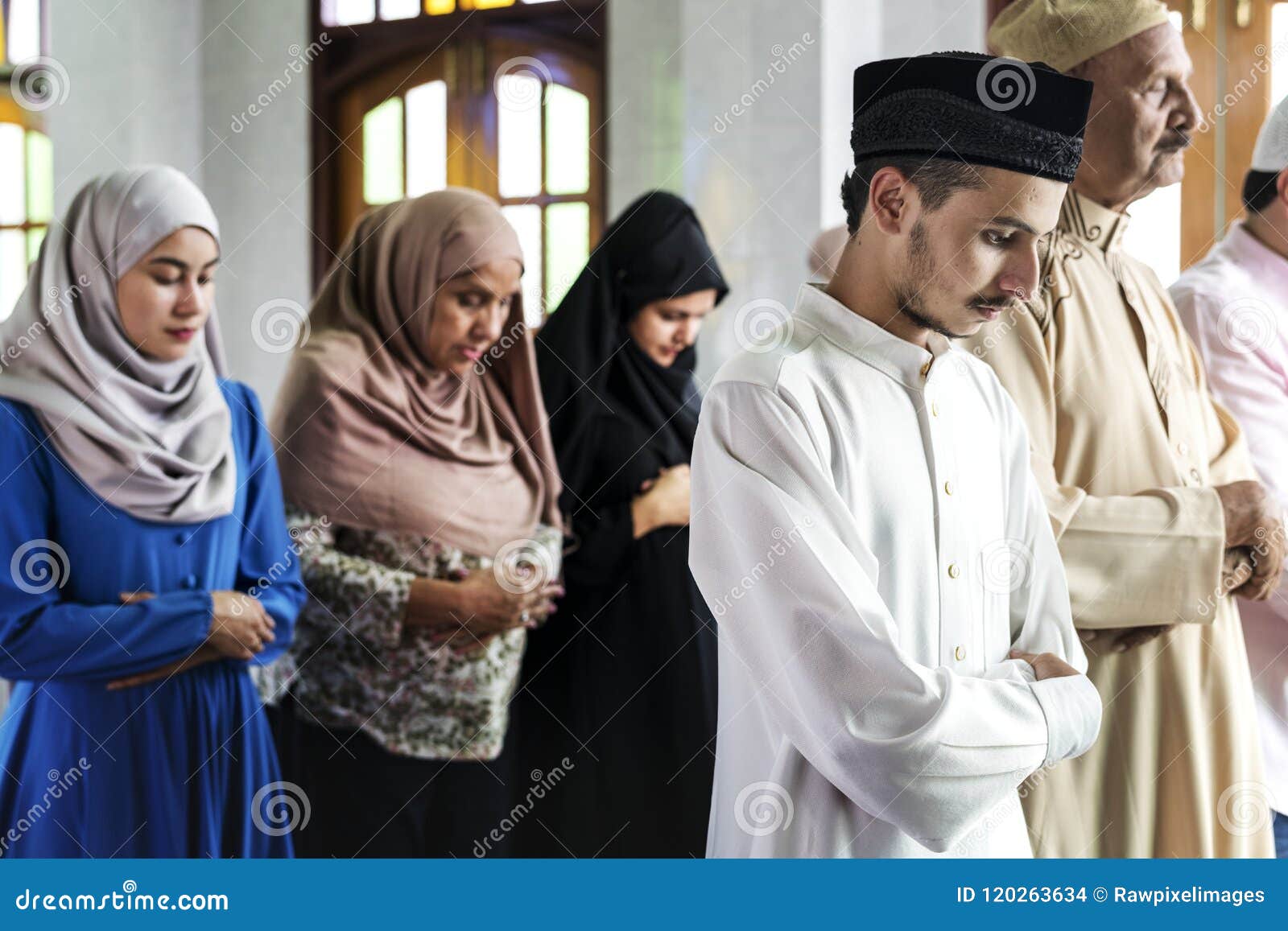 Muslim Praying in Qiyaam Posture Stock Photo - Image of faith, prayer ...