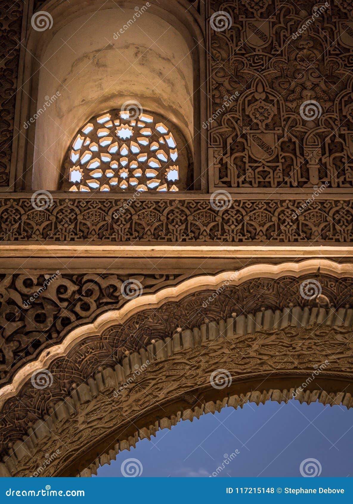 Muslim Stucco In The Alhambra Of Granada Stock Photo | CartoonDealer ...
