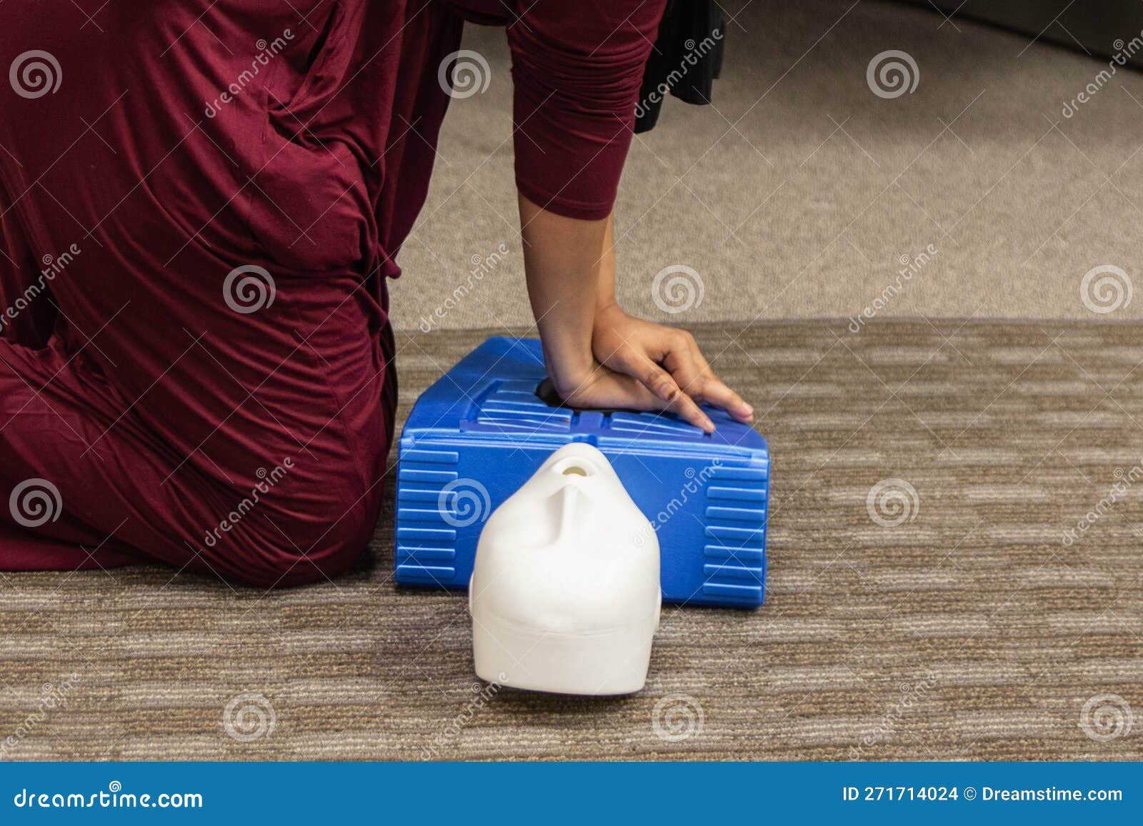 Muslim Trainees Taking Cpr Class and First Aid Stock Photo - Image of ...