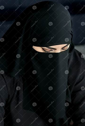 Muslim Woman In Niqab Qatar Editorial Photography Image Of Clothing