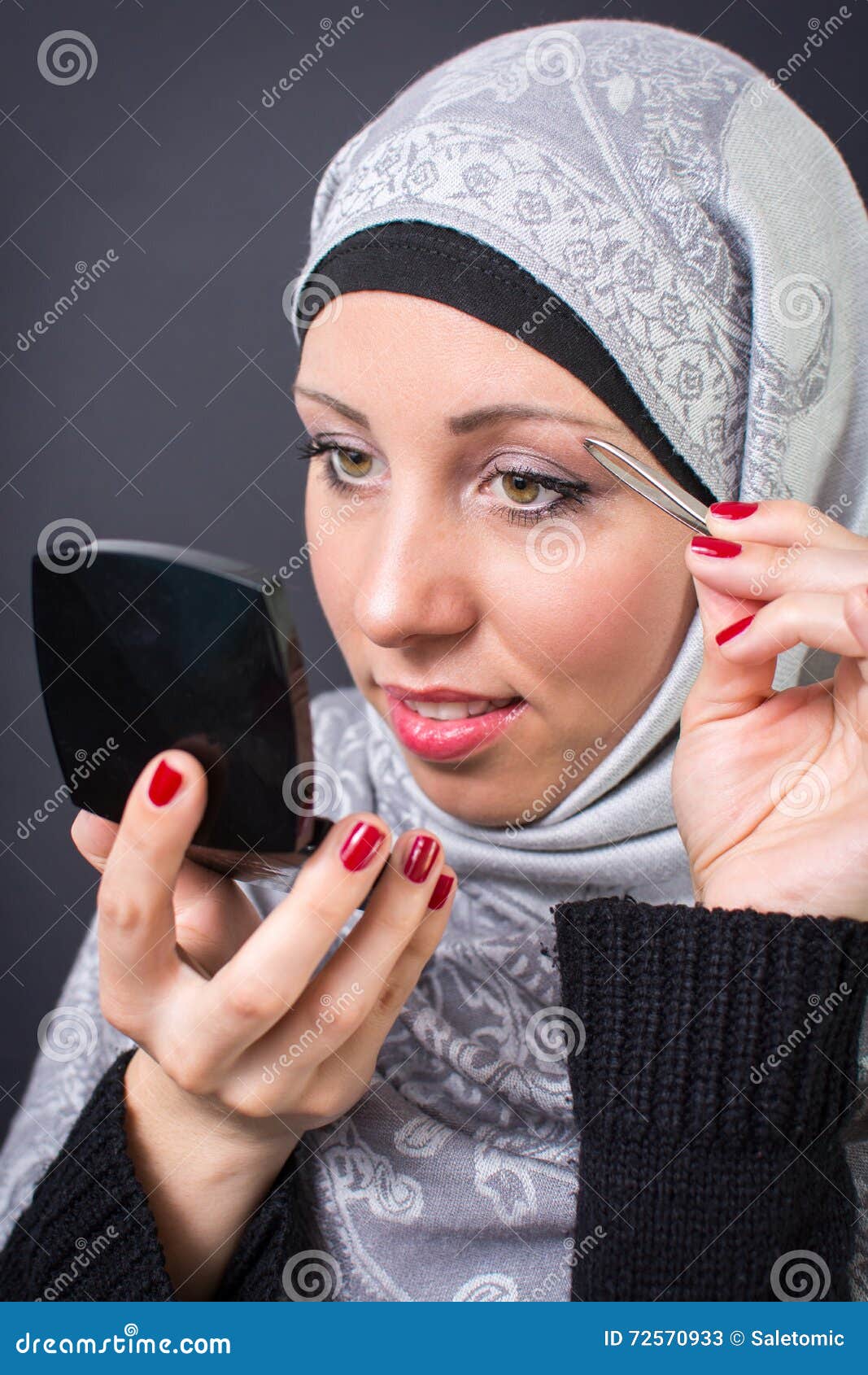 Muslim Woman Pooling Eyebrows Stock Image - Image of headscarf, closeup ...