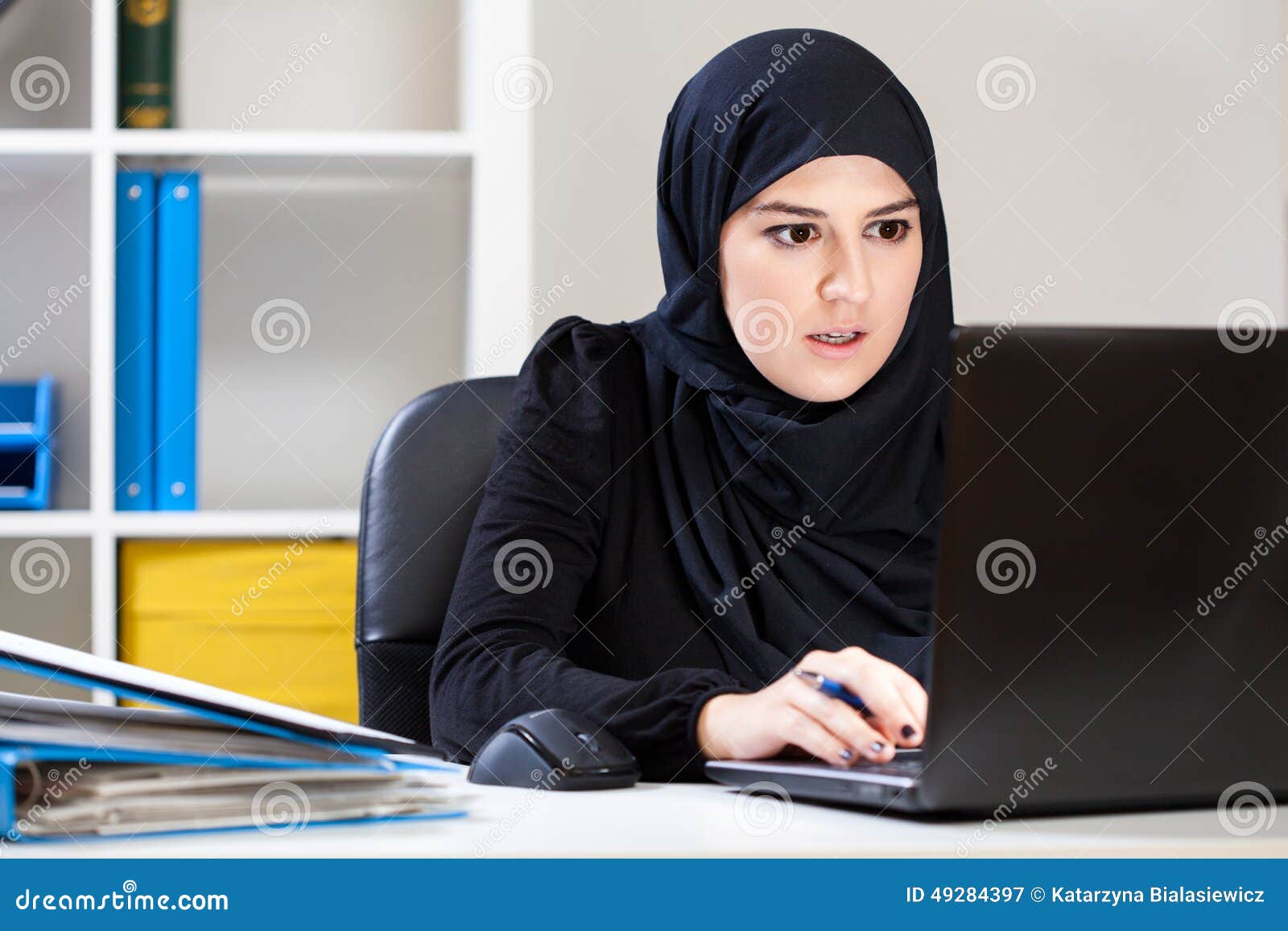 Muslim Woman Working on Laptop Stock Image - Image of islam, employee ...