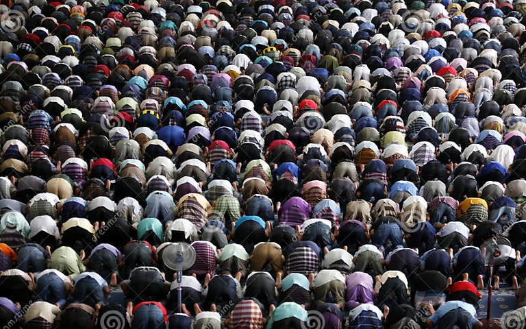 Muslims praying stock image. Image of pious, concerntration - 3412905