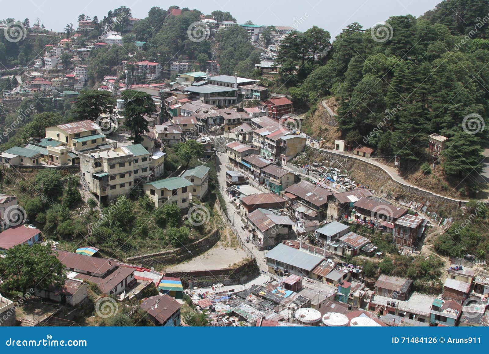 Mussoorie, India fotografia stock. Immagine di alberi - 71484126