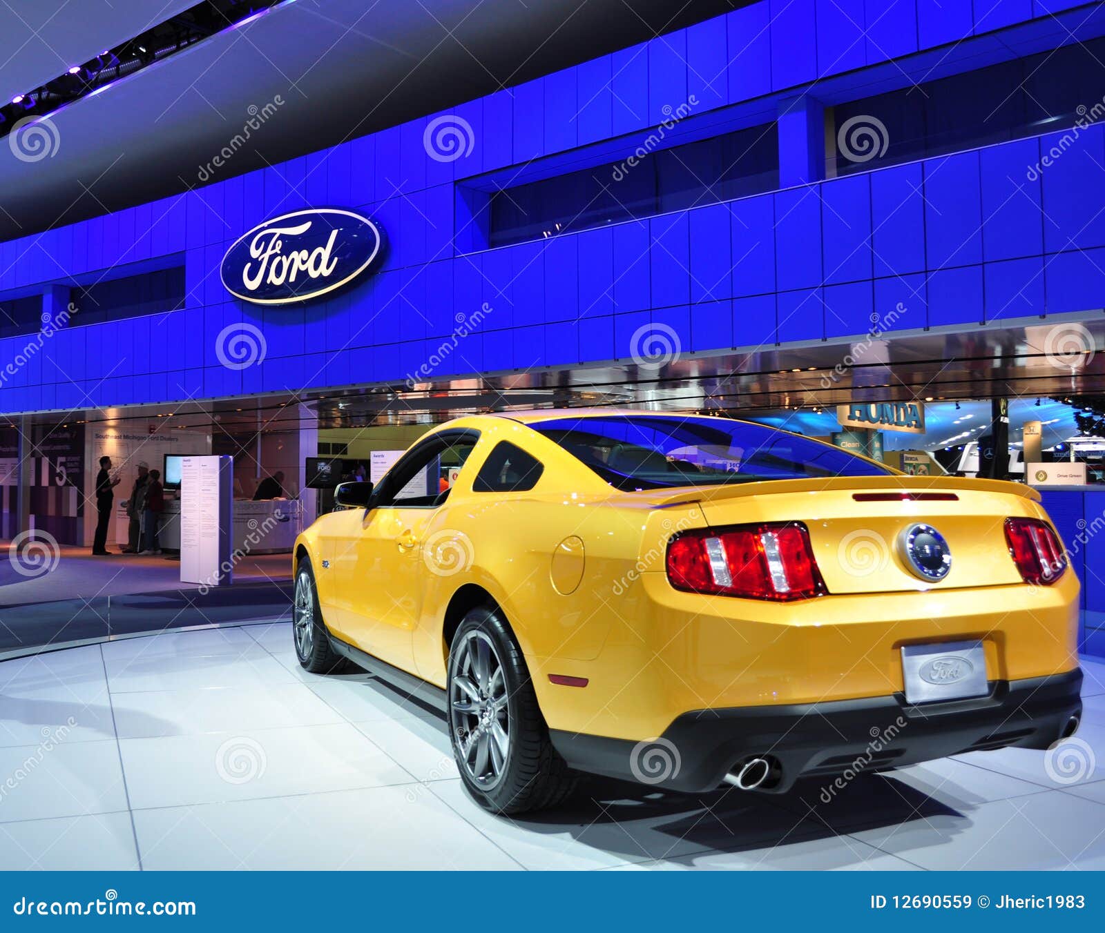 Mustango 2011 de Ford 5.0 imagen de archivo editorial. Imagen de ...