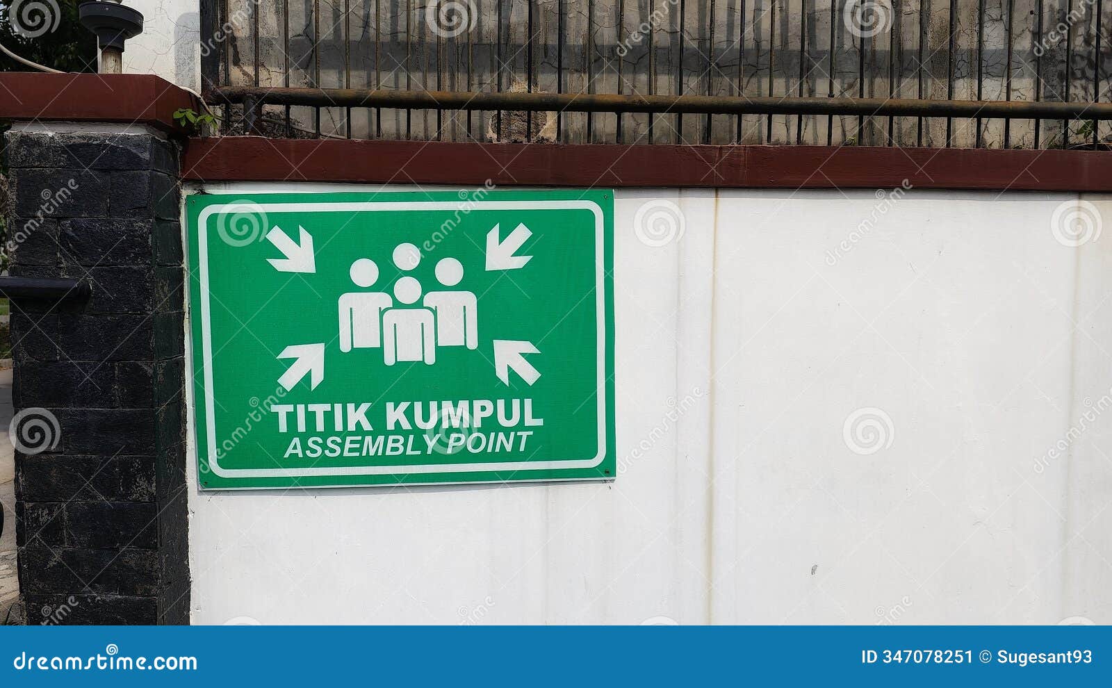 Muster Point Signboard Mounted on a White Outdoor Wall Stock Image ...