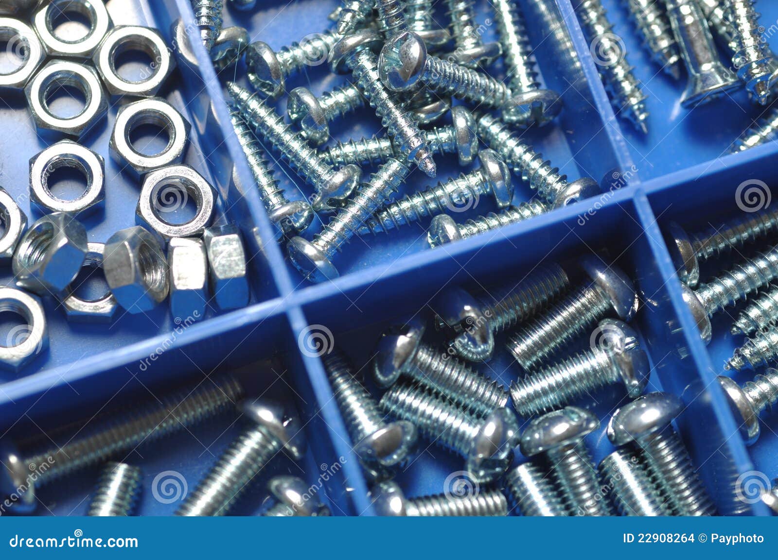 Mutter und Schraube stockfoto. Bild von arbeit, schraube - 22908264