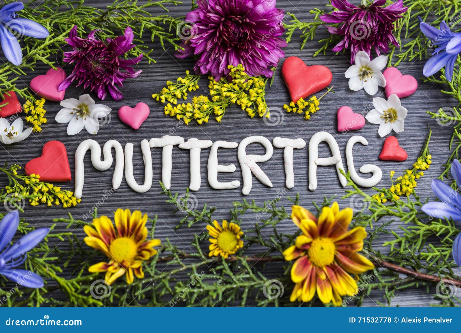 Muttertag stockfoto. Bild von holz, mamma, inneres, geschenk - 71532778